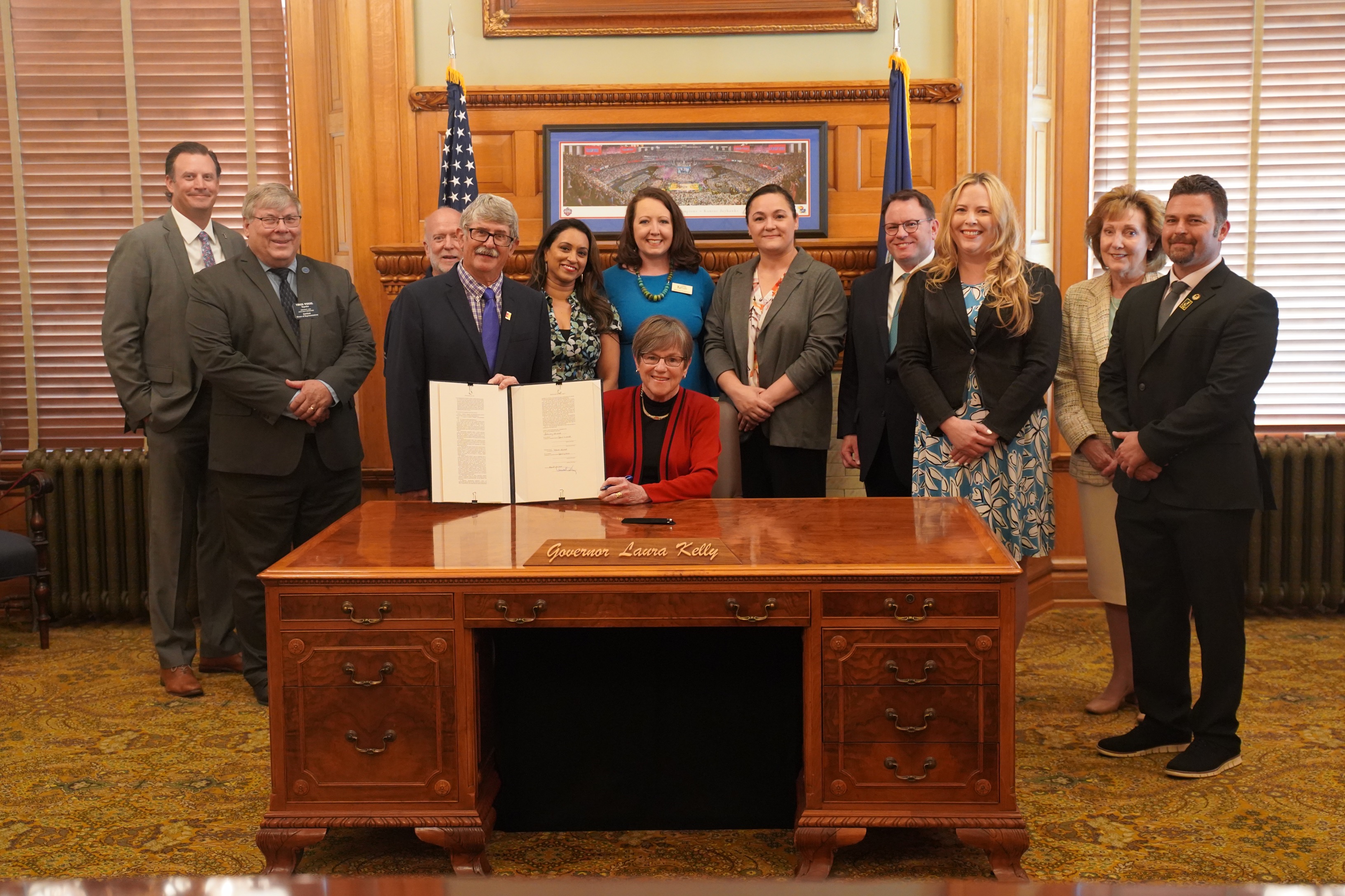 Governor Kelly Signs Kansas Apprenticeship Act to Build Skilled Workforce