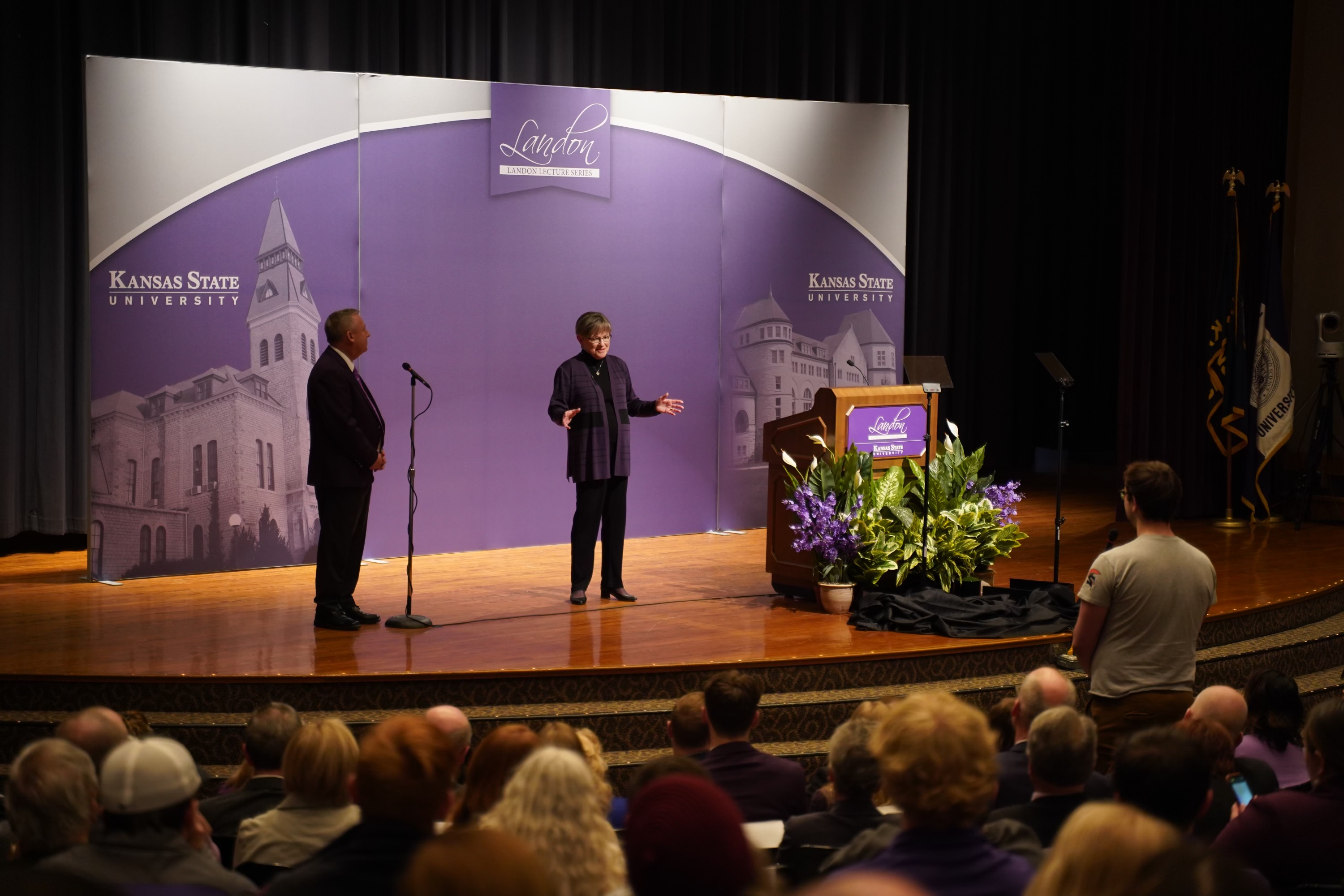 MEDIA RELEASE: Governor Kelly Delivers Landon Lecture Series Address ...
