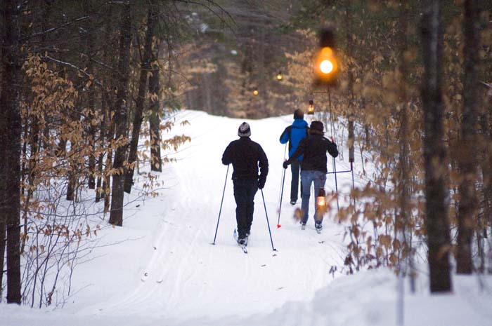(w/photo) Lantern-lit skiing, snowshoeing at Porcupine Mountains ...