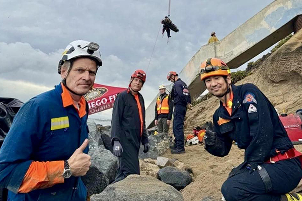 San Bernardino County Sheriff Search and Rescue Unit Executes Daring ...