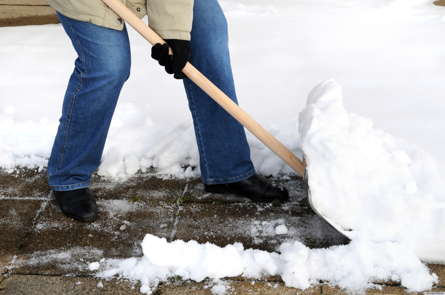 Snow Busters volunteer program keeps sidewalks safe
