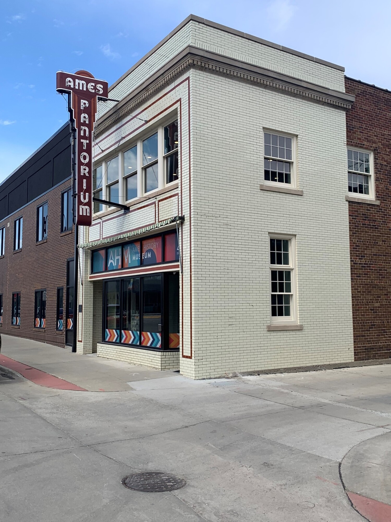 ‘A Glimpse Inside’ Event Showcases Architecture and History in Ames