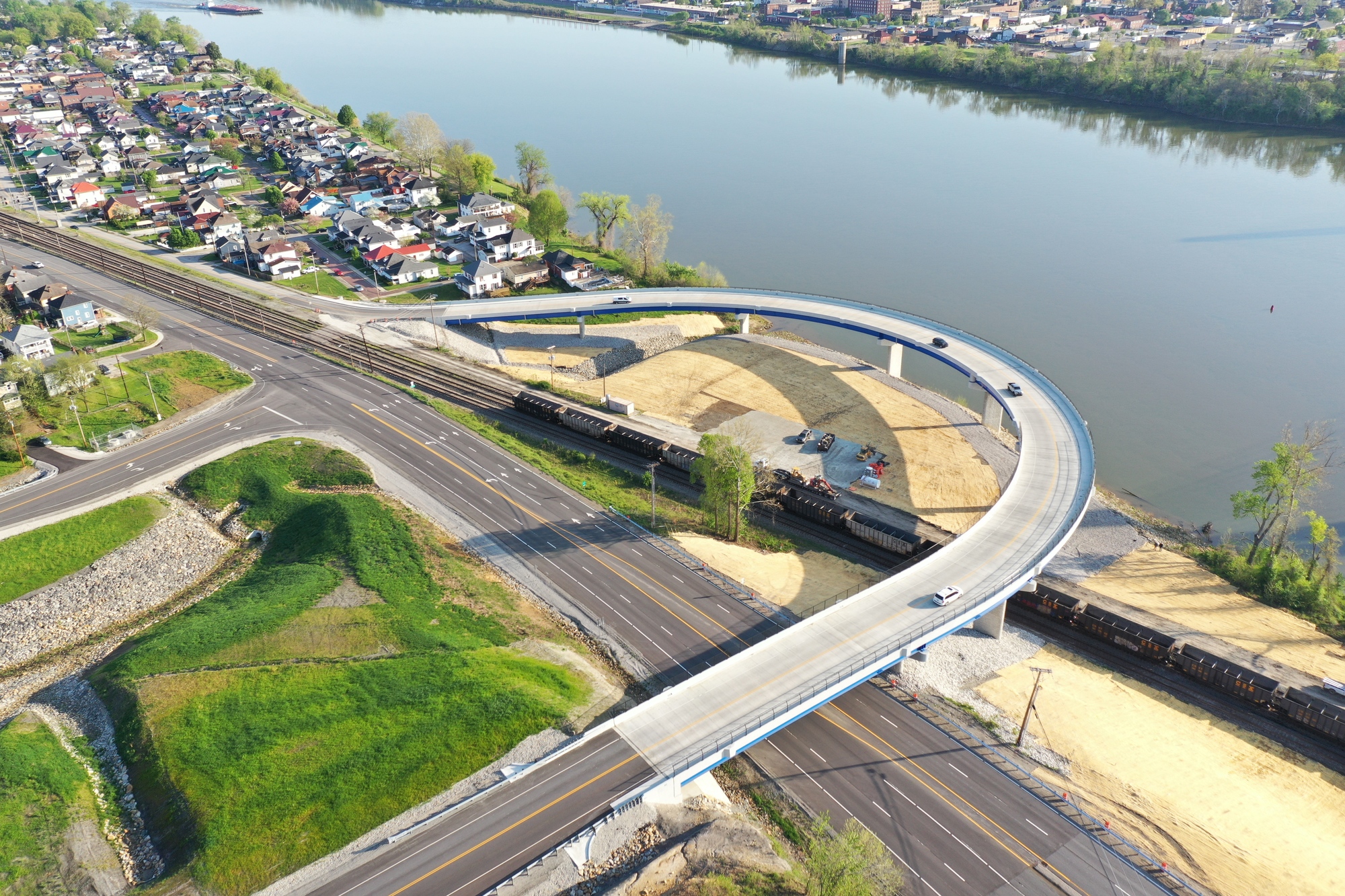 Expect Traffic Impacts for Russell Viaduct (KY 244) Bridge Lighting Work