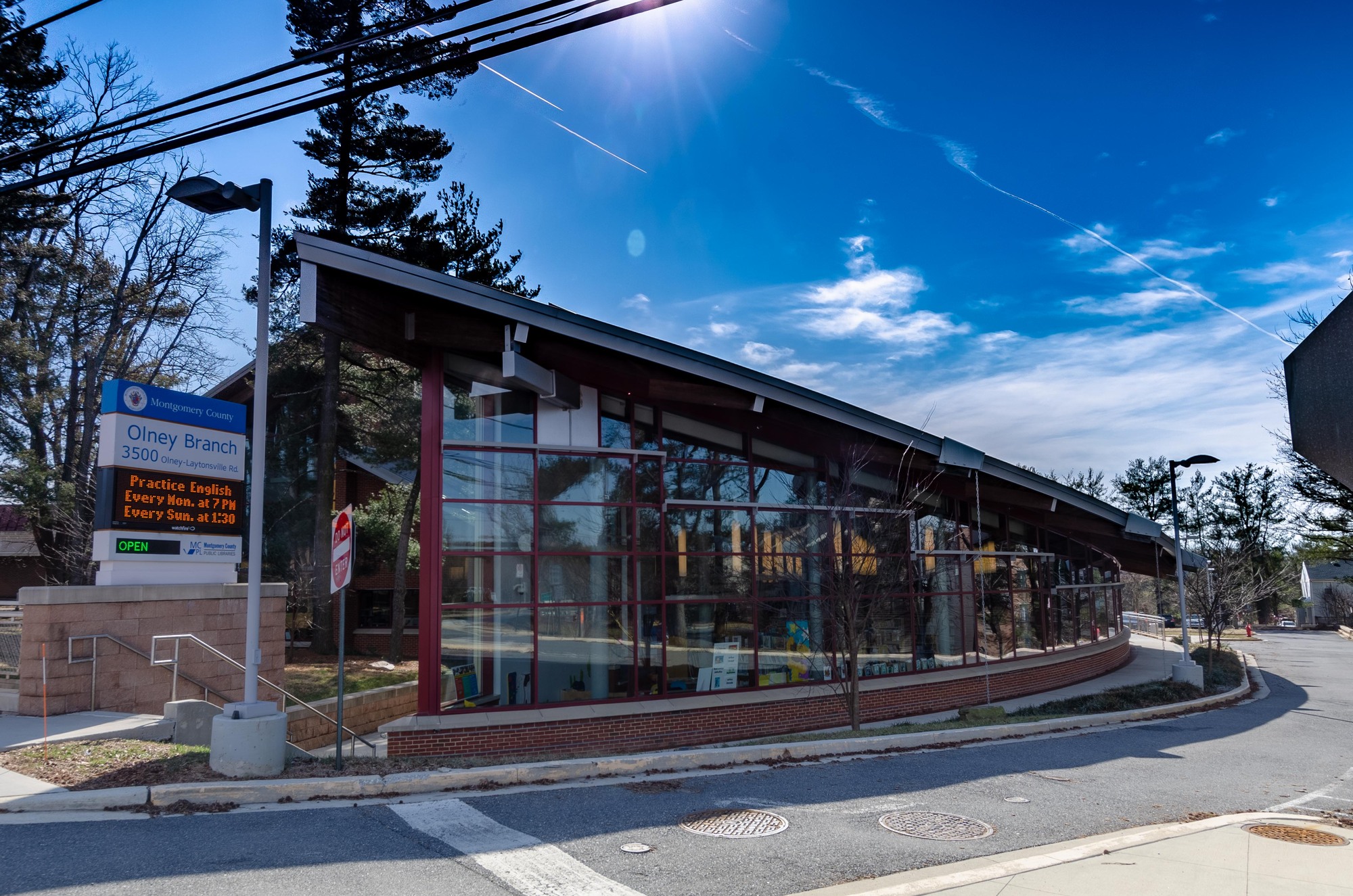 La sucursal de Olney de las Bibliotecas del Condado de Montgomery ...