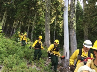 DNR welcomes home staff following northwest U.S. firefighting efforts