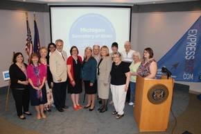 Library of Michigan LM4X Newsletter Fall 2013