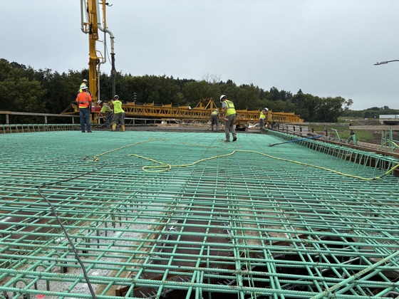 MnDOT: Flyover bridge deck pour completed