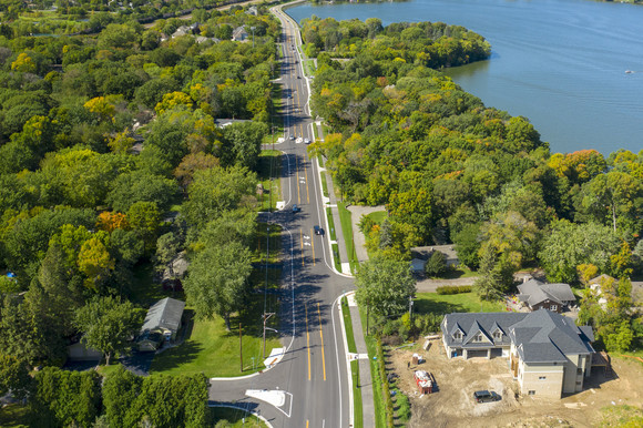 Second phase of Wayzata Boulevard reconstruction is complete