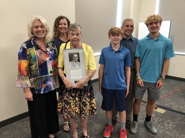 MDC inducts Lee Redmond into Conservation Hall of Fame