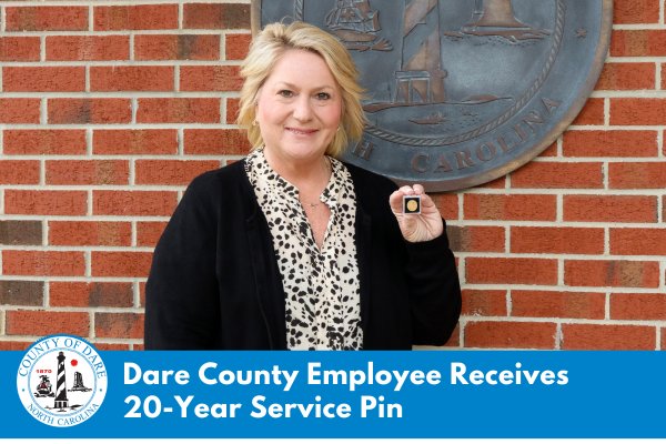Dare County Employee Receives 20-Year Service Pin