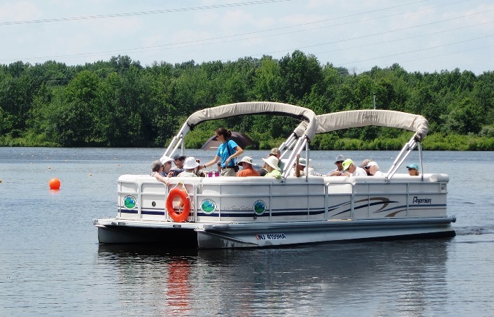 Explore Mercer Lake from a pontoon boat