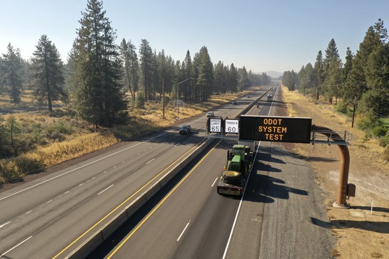 New variable speed limit signs on U.S. 97
