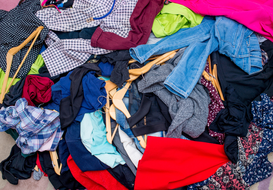 Don’t let your textiles go to waste… make sure you use the green bag!