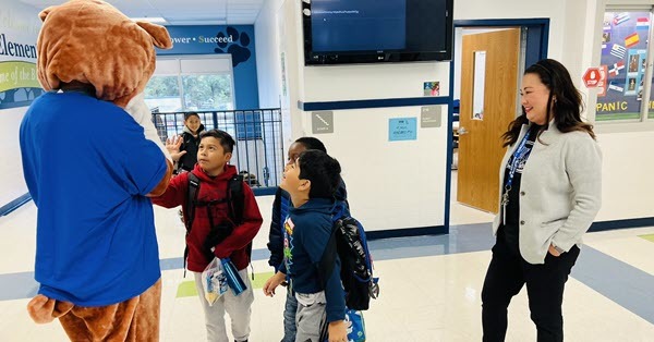 Bulldog Buzz 10/04/2022