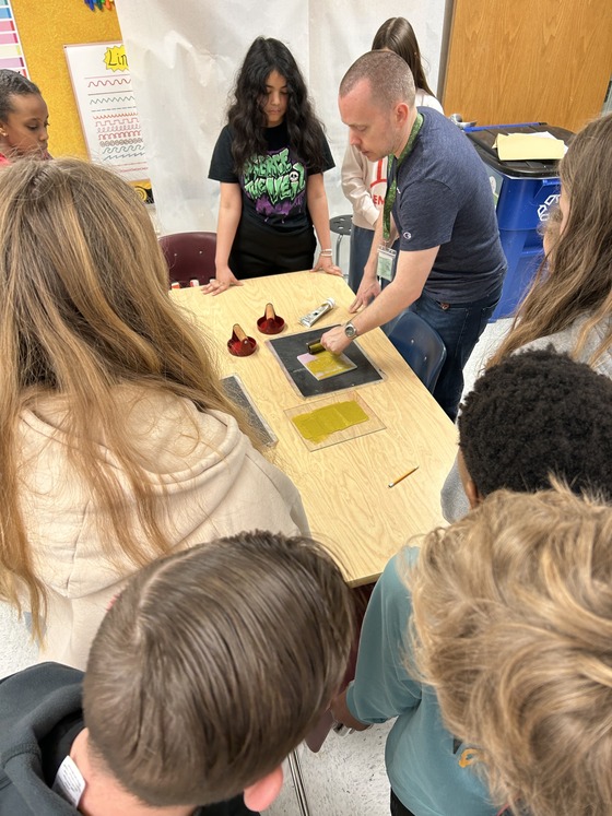 Fort Hunt Fox Den News | April 4, 2025