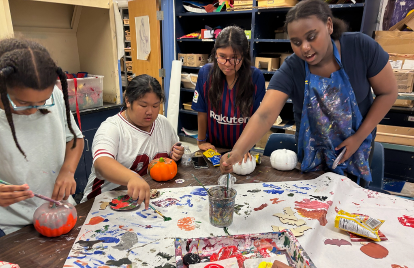 Message from Holmes MS - 10/31/2025