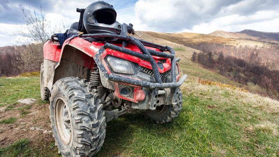 All-Terrain Vehicle (ATV) Safety / Los vehículos todo terreno o ...