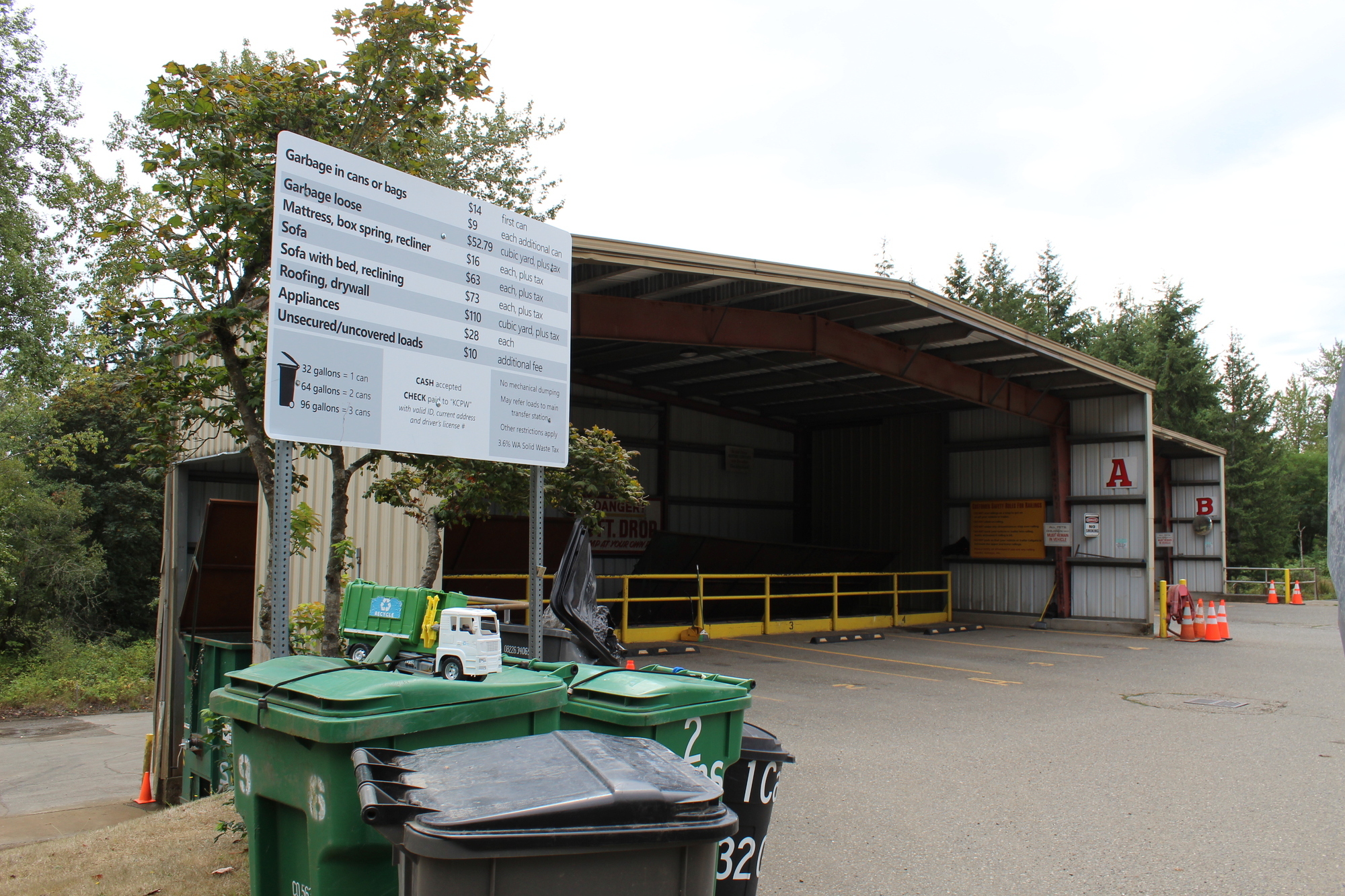 Silverdale Recycling and Garbage Facility opens 2-hours late Friday, Feb. 7