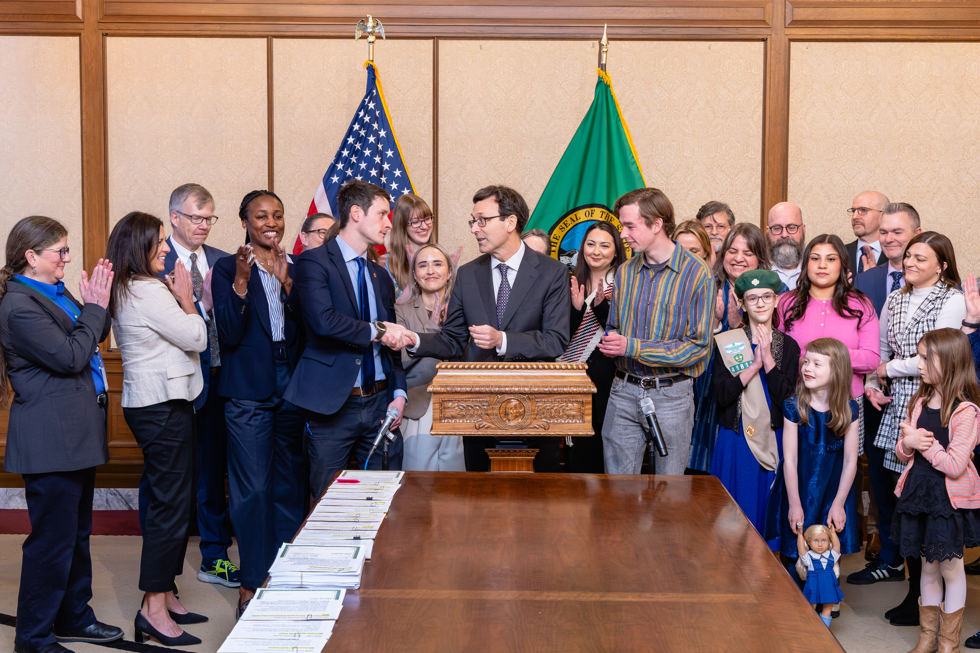 Bull Kelp Gets A Day: Governor Signs Nance Bill Establishing State ...